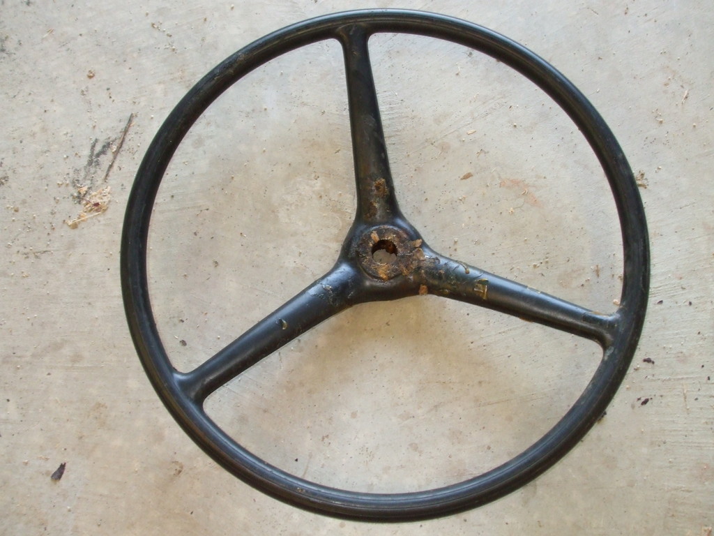 NOS M8 & M20 Armored Car Steering Wheel (1ea) – Powder River Ordnance